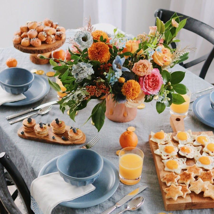 Deluxy White Gloves – DELUXY